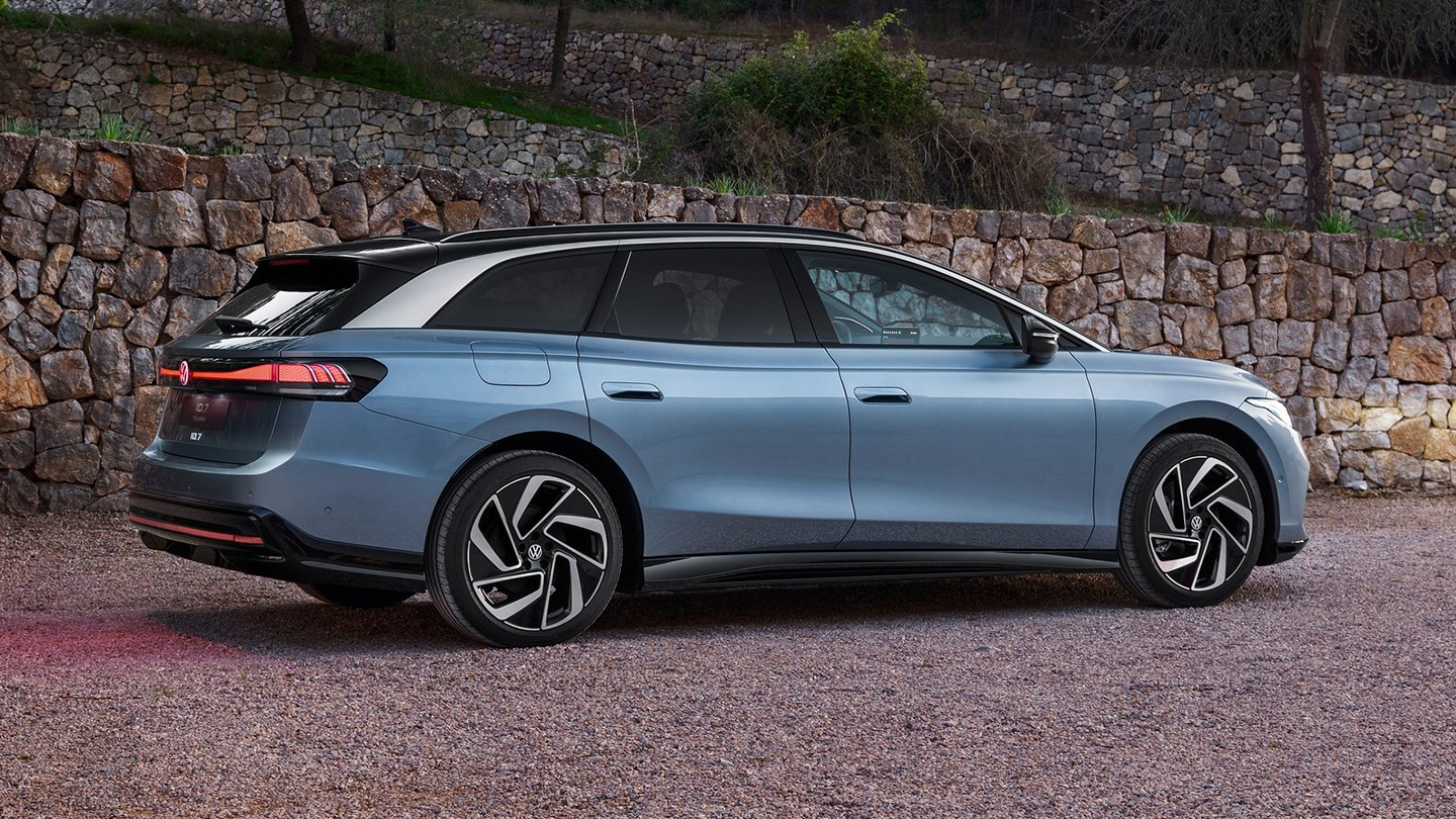 Volkswagen ID.7 | Klassisk firmabil på strøm | Se priser og specifikationer